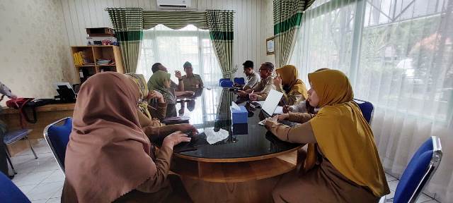 Pacu Regenerasi Petani, Kementan Bersinergi dengan Pemda Tala Kalsel ... Pacu Regenerasi Petani, Kementan Bersinergi dengan Pemda Tala Kalsel ...